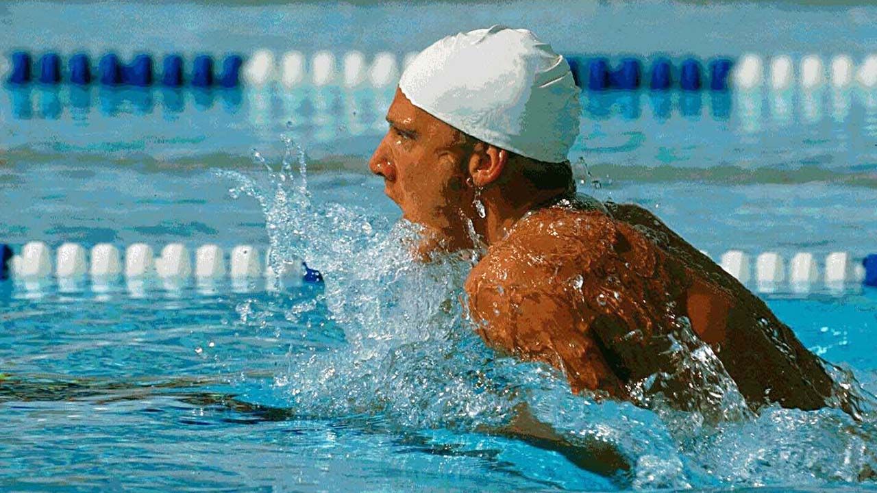 Estilo Pecho en Natación: [El Análisis Completo De Esta Técnica]